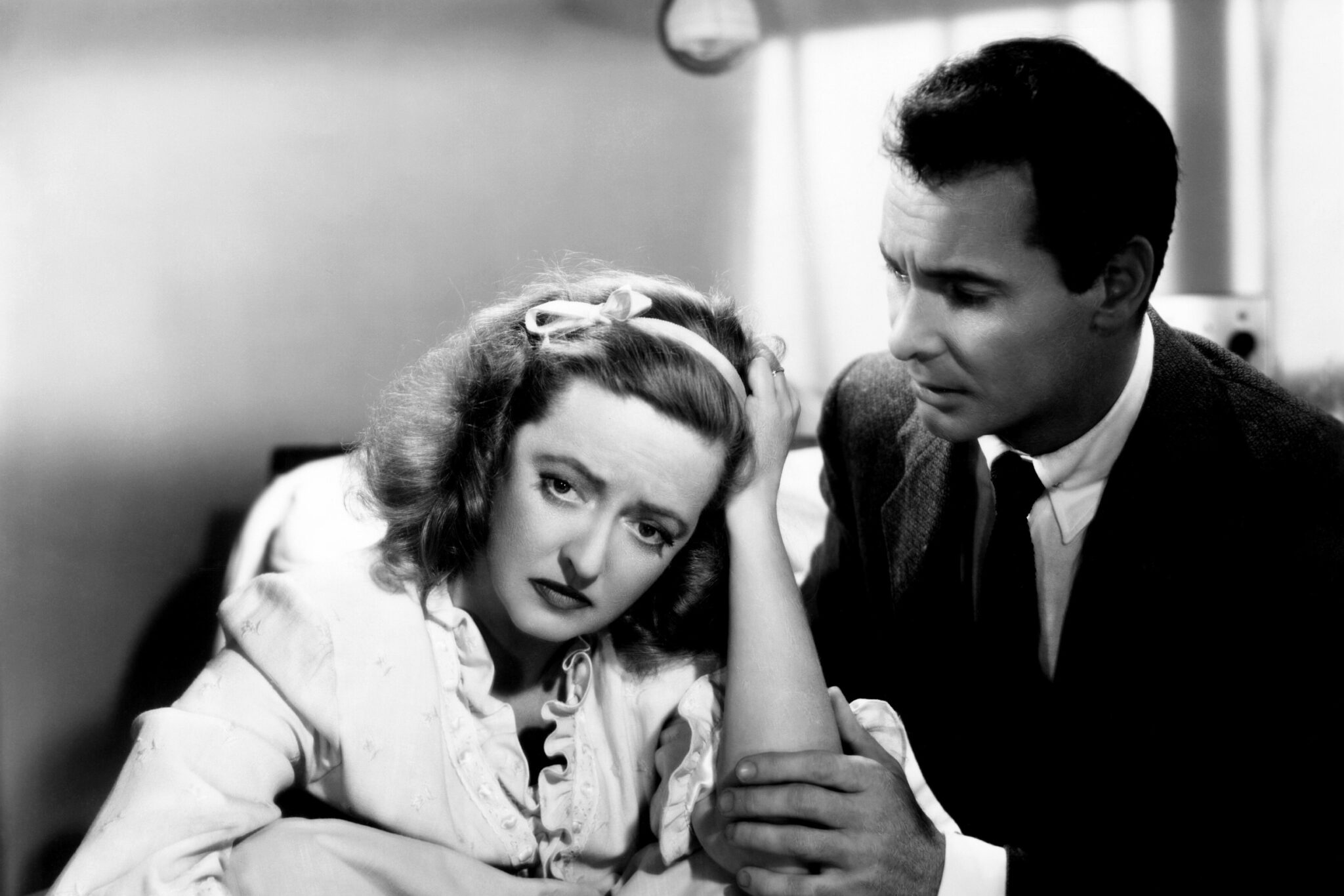 12 TV Censorship Rules from the ’50s That Seem Ridiculous Now