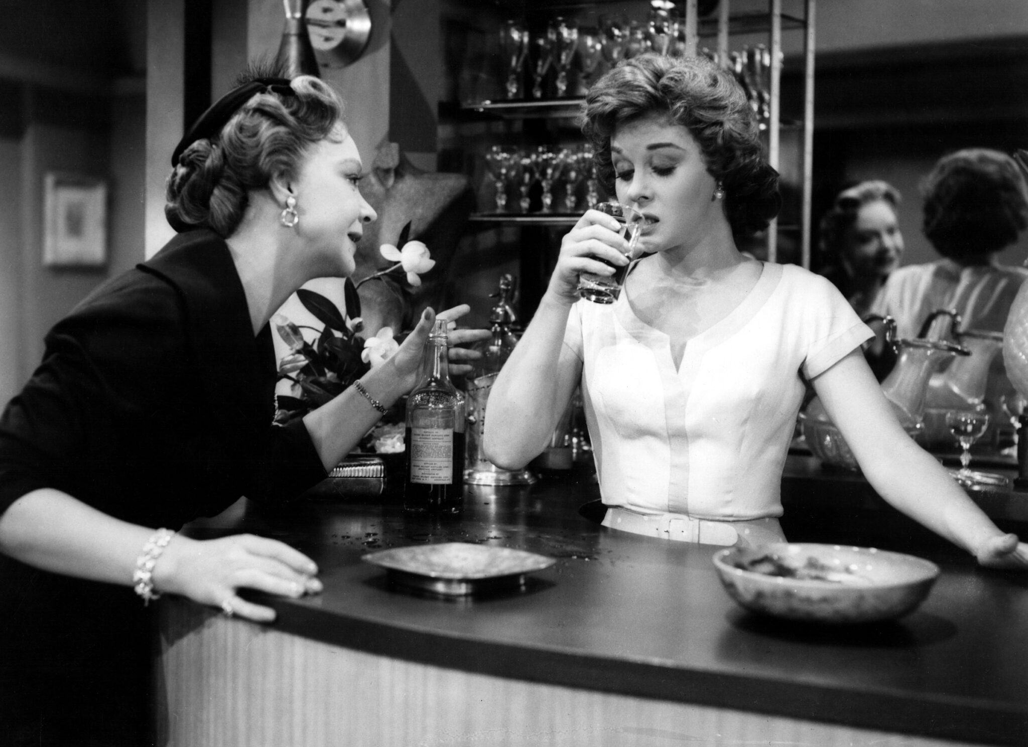 12 TV Censorship Rules from the ’50s That Seem Ridiculous Now