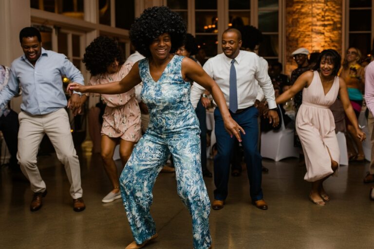 12 Forgotten Dance Crazes from Our Childhood