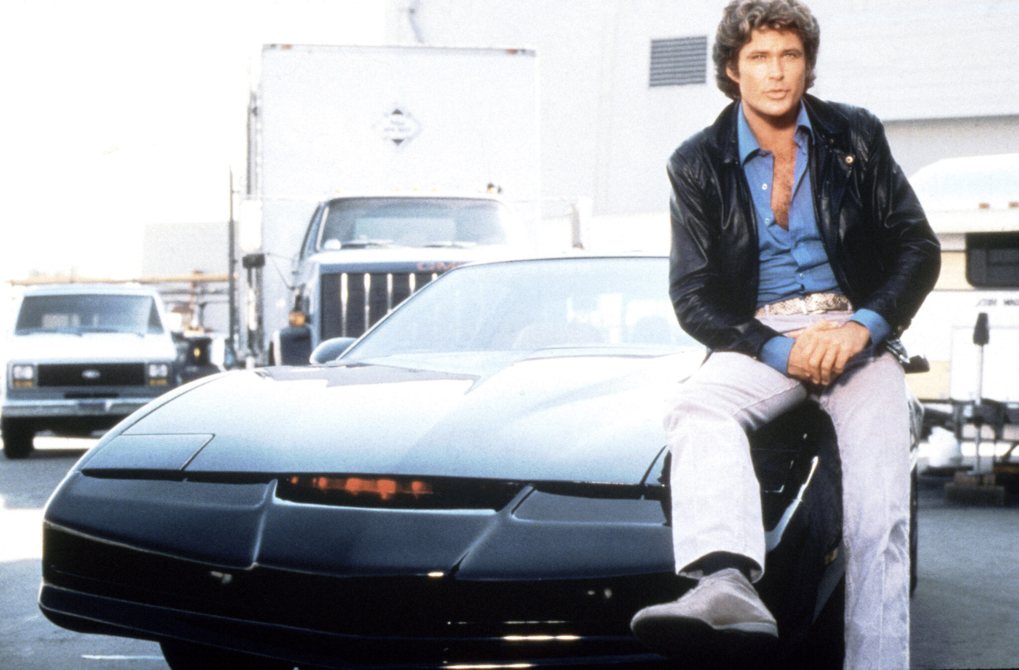 12 Retro TV Shows That Predicted the Future a Little Too Well