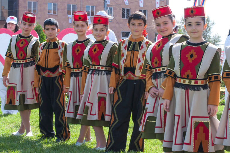 14 Countries with Breathtakingly Beautiful People That No One Talks About