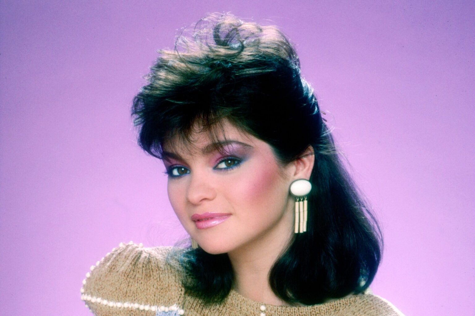 13 Cult-Favorite Beauty Products from the ’70s That Were Pulled for ...