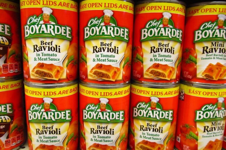 15 Forgotten Food Brands That Were in Every Pantry in the ’60s