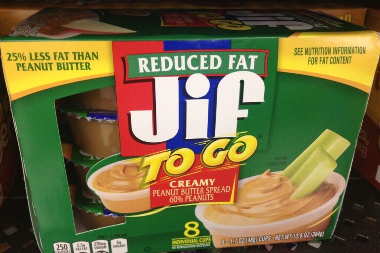 15 Forgotten Food Brands That Were in Every Pantry in the ’60s