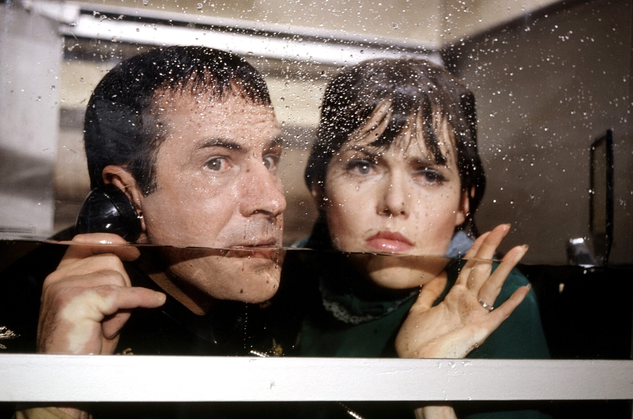 12 Retro TV Shows That Predicted the Future a Little Too Well