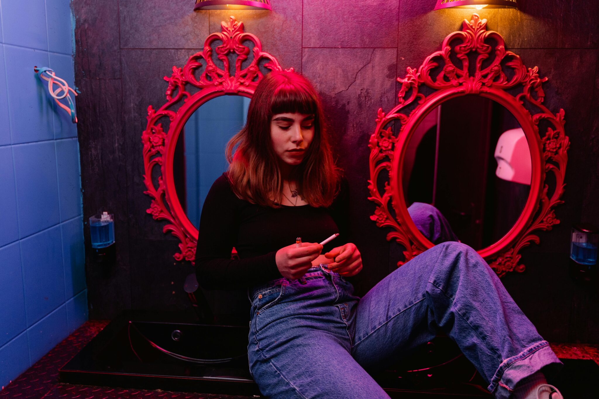 14 Eerie Myths About Mirrors That Cultures Still Believe
